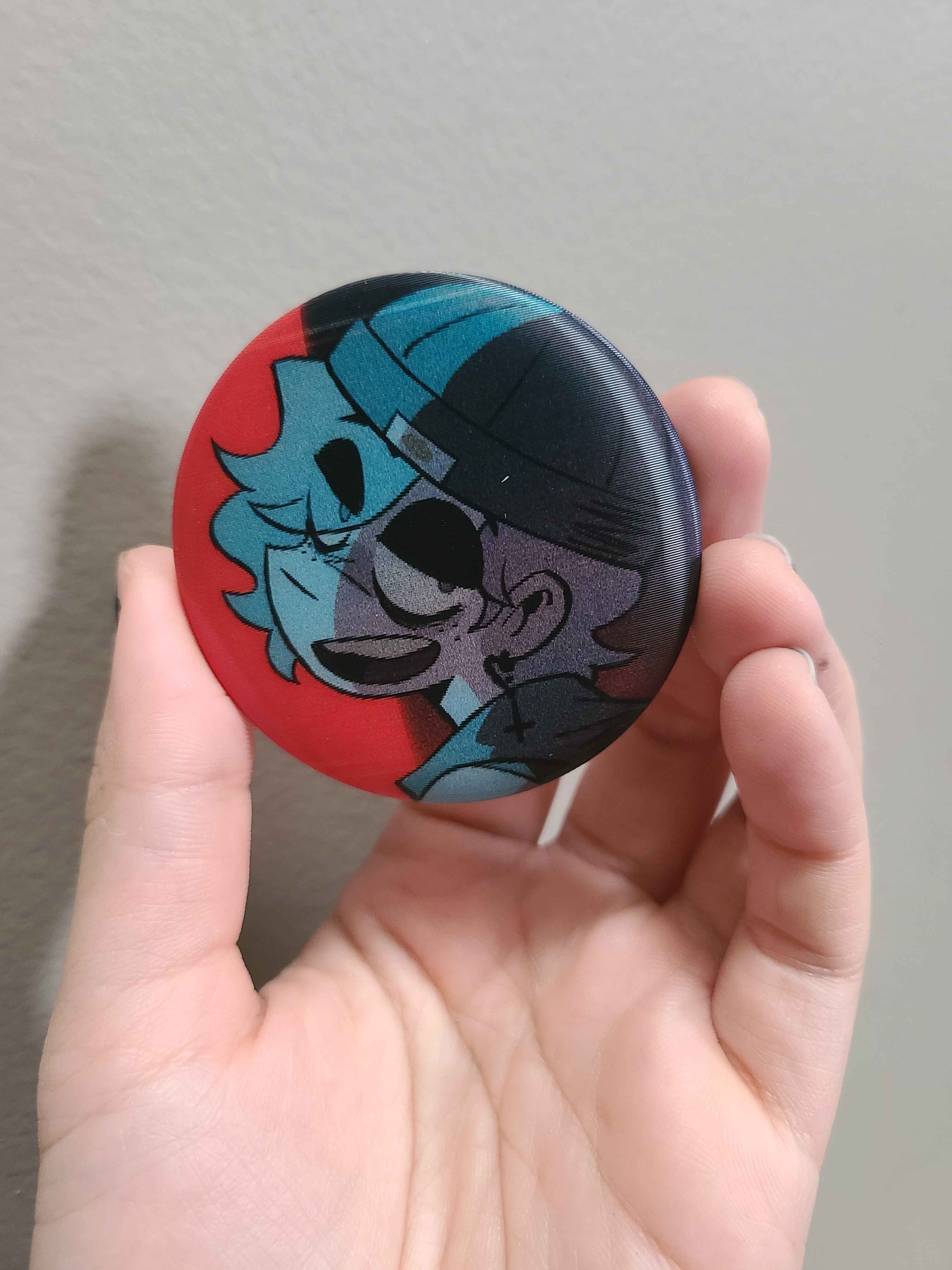 Pine Point: Dimitri Static Eyes Lenticular Badge | Zeddyzi